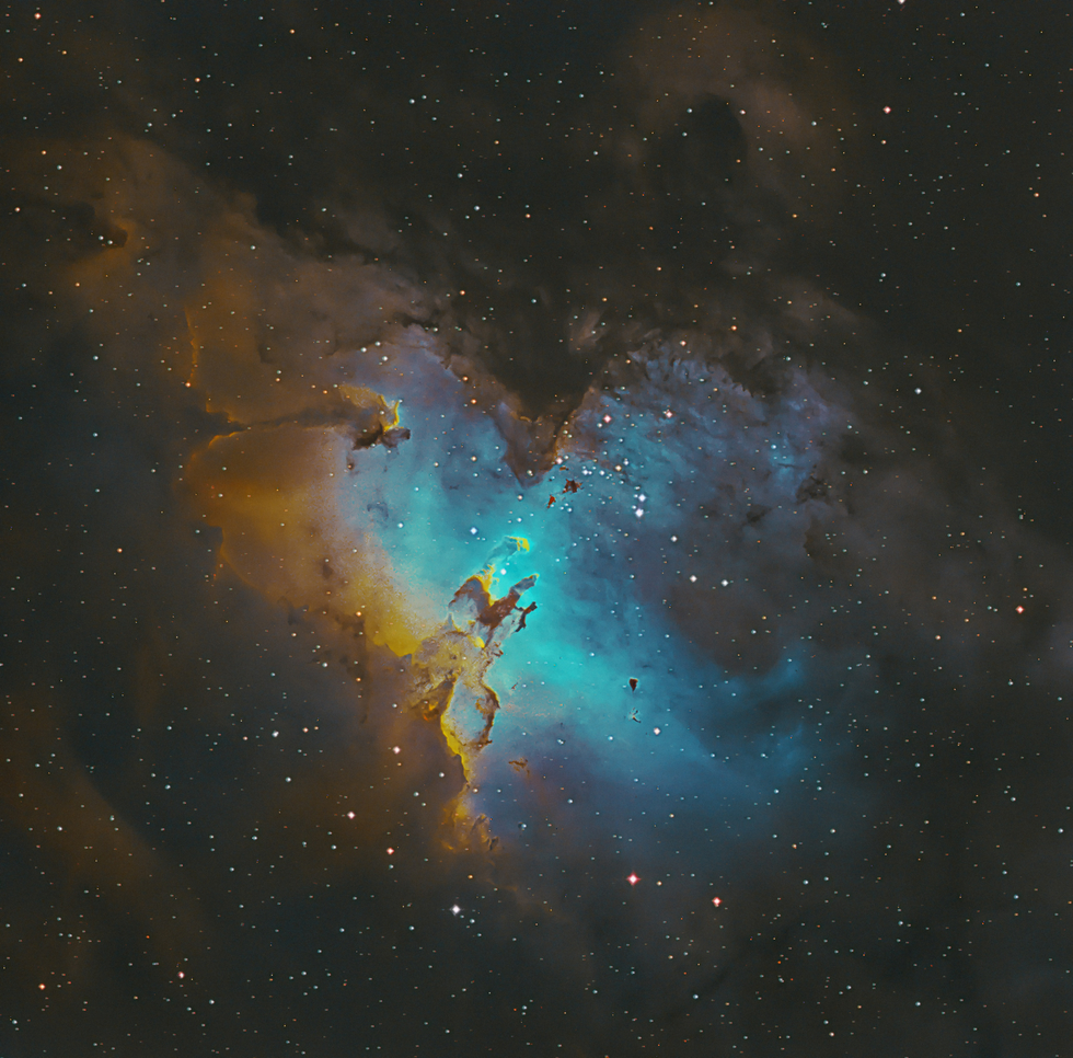 M16 - Eagle Nebula | Telescope Live